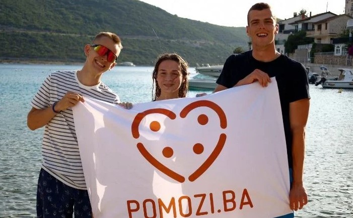 Uspješno realizovan "Humanitarni triatlon" troje studenata ...